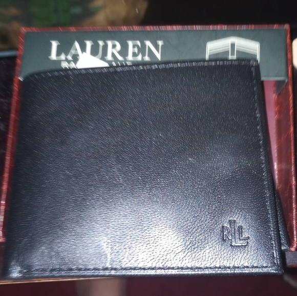 Lauren Ralph Lauren | Bags | Lauren Ralph Lauren Mens Wallet | Poshmark